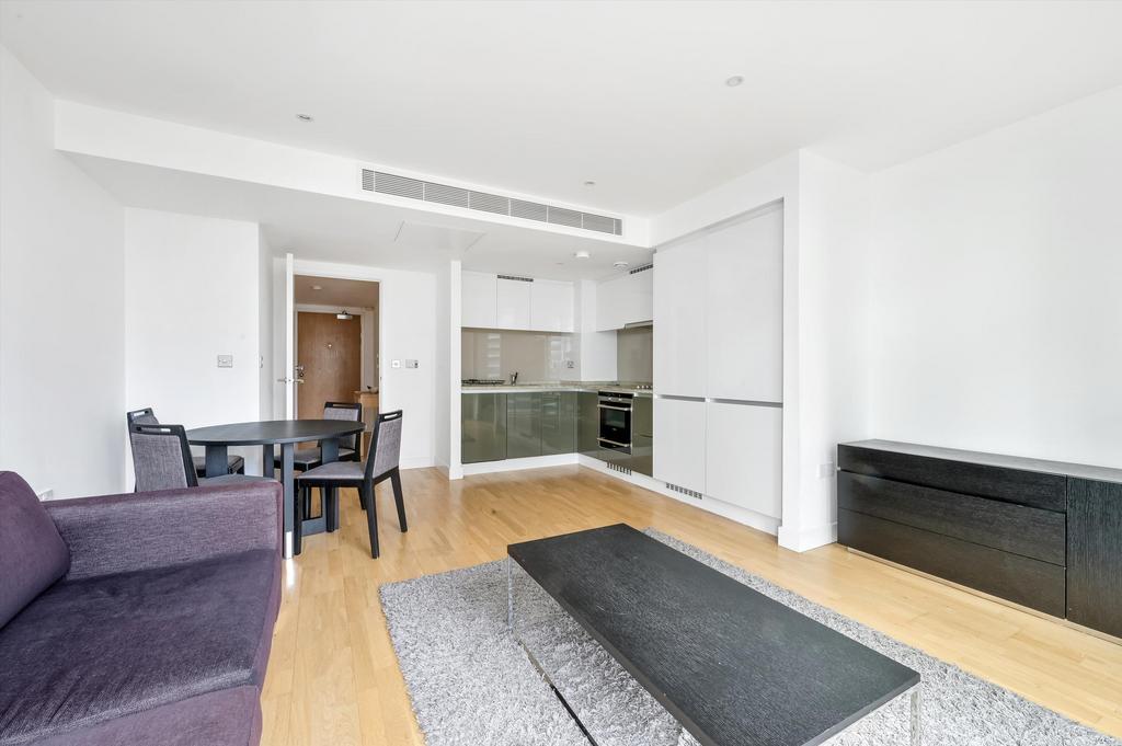 Marsh Wall, Nr Canary Wharf, London, E14 1 bed flat to rent - £2,275 ...