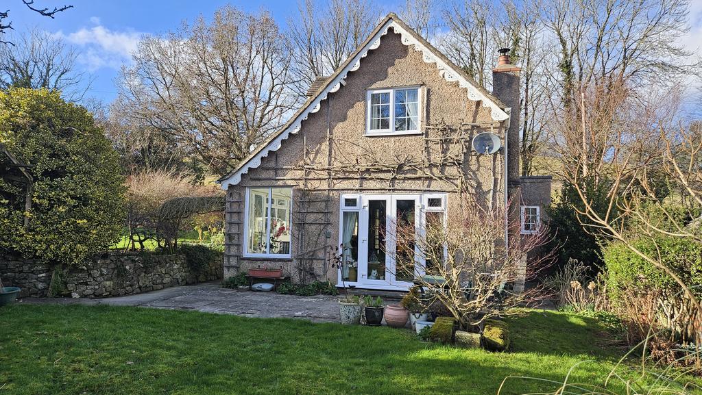 All Stretton SY6 2 bed detached house for sale - £450,000