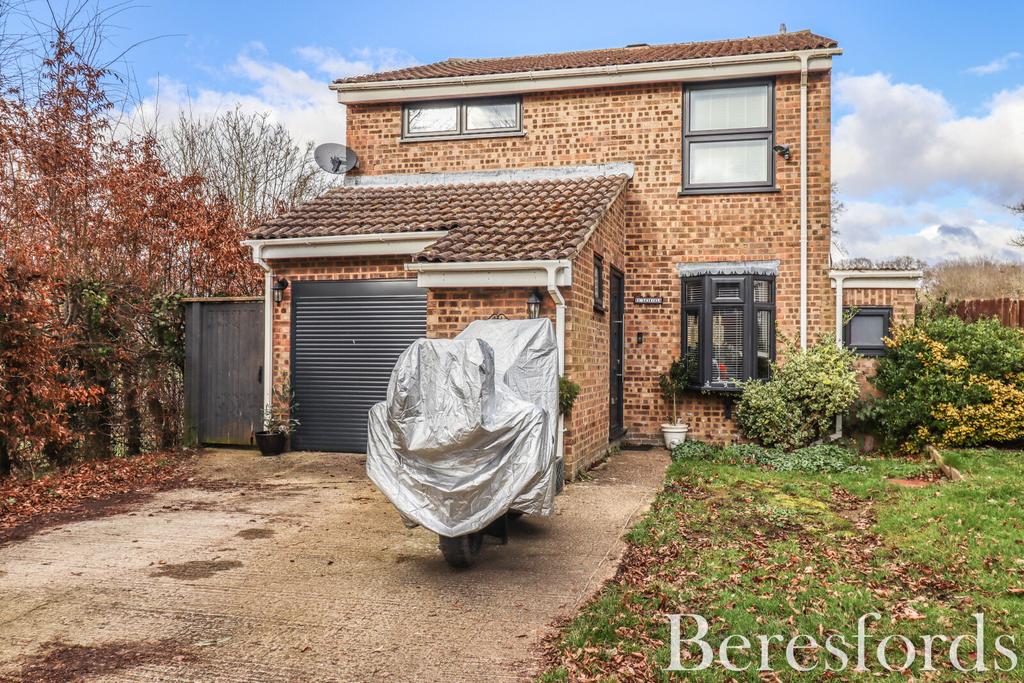 Ley Field, Takeley, CM22 4 bed detached house for sale - £450,000