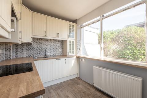 Houses for sale in Silverknowes and Davidson's Mains | OnTheMarket