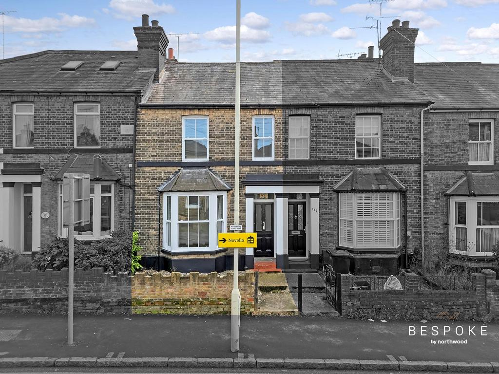 Springfield Road, Chelmsford, CM2 3 bed terraced house for sale - £375,000