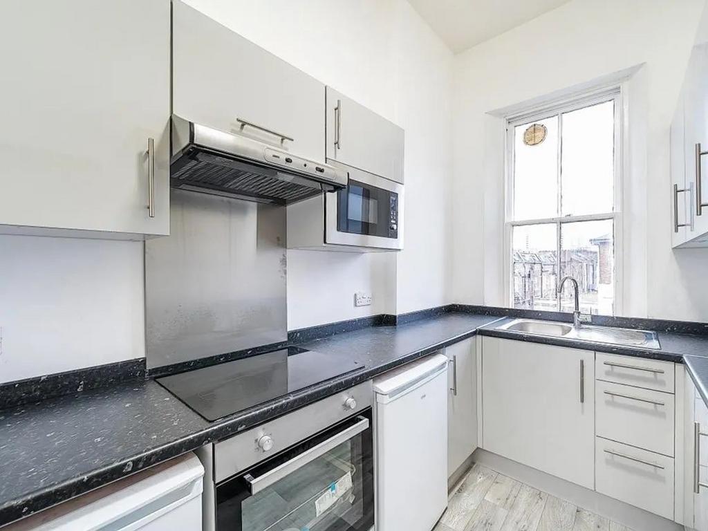 Marischal Road, London SE13 6 bed house share to rent - £850 pcm (£196 pw)