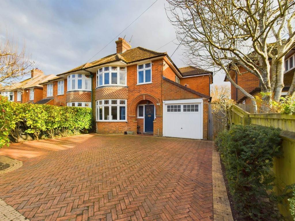 Chiltern Road, Wendover 4 bed semi-detached house for sale - £800,000