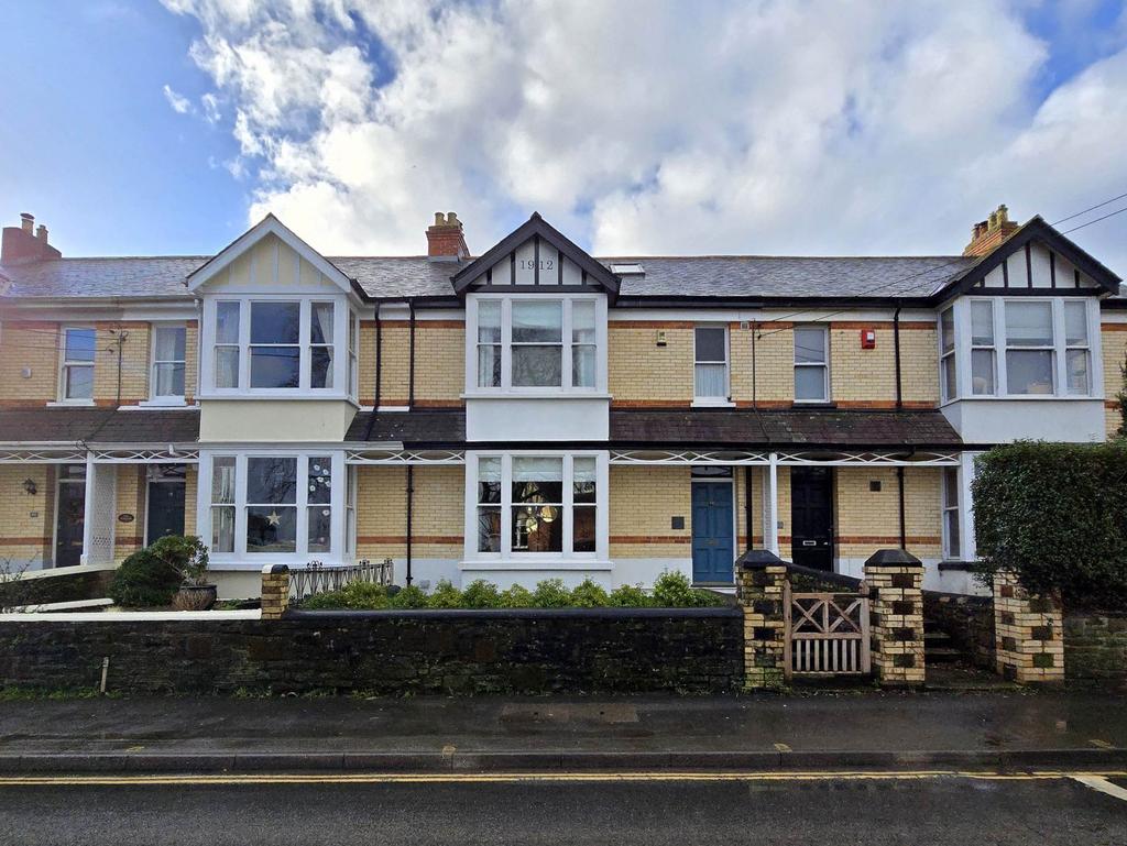 Papillon, Abbotsham Road, Bideford 5 bed terraced house for sale - £450,000