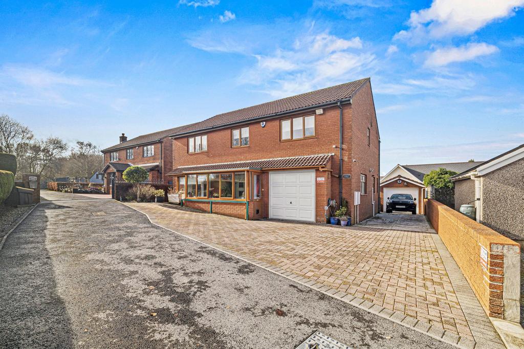 Llangyfelach Road, Swansea SA5 5 bed detached house for sale - £600,000