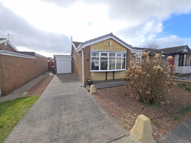 Whernside Place, Cramlington 2 bed bungalow - £192,500