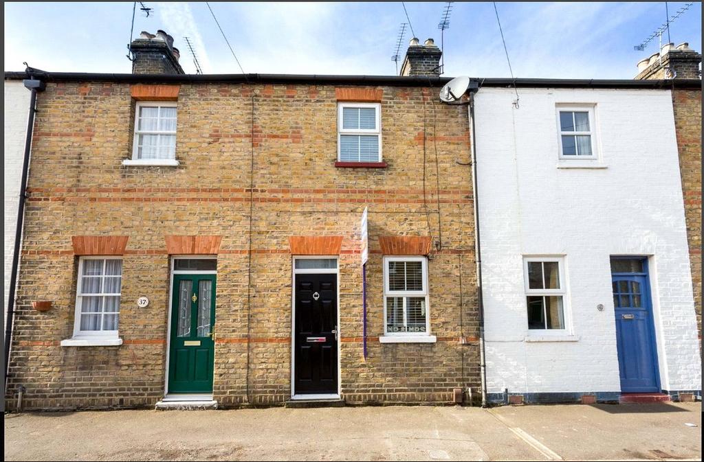 Duke Street, Windsor, Berkshire 2 bed terraced house - £450,000