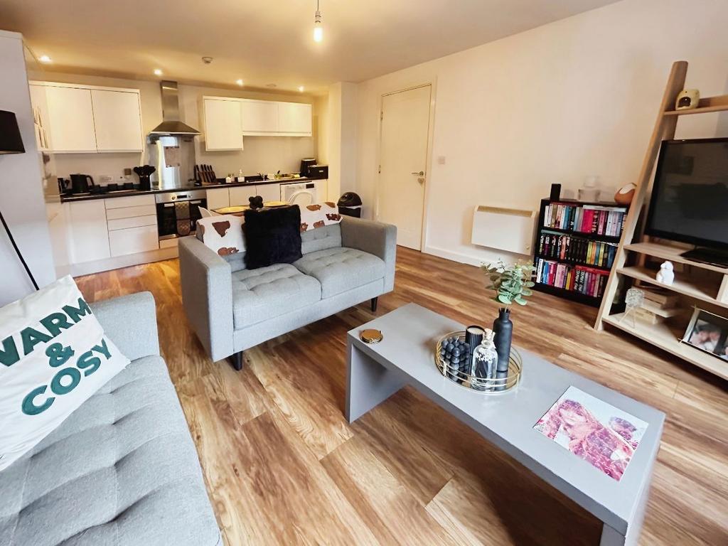 Apartment, Grove House, Skerton... 1 bed apartment to rent - £1,000 pcm (£231 pw)