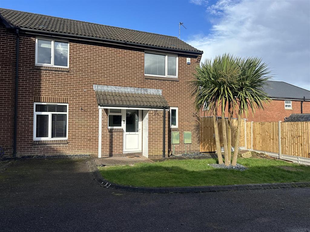 Upland Close, Leicester LE67 3 bed semi-detached house for sale - £280,000