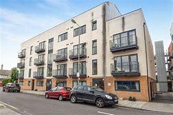 Recovery Street, London, SW17 2 bed flat to rent - £2,000 pcm (£462 pw)