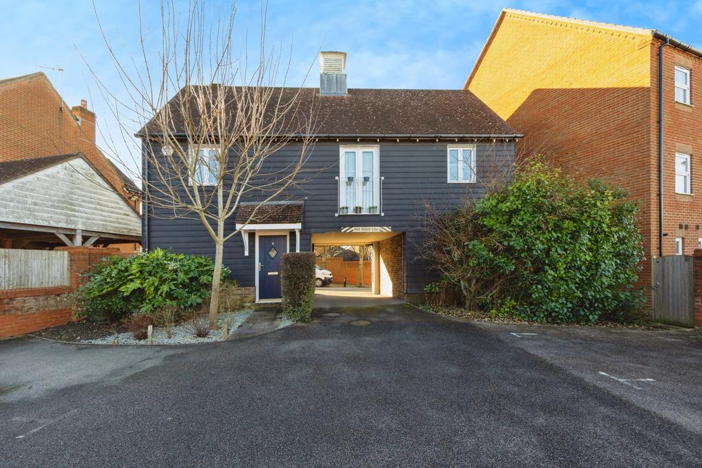Blue Field, Ashford, TN23 5 1 bed detached house - £225,000