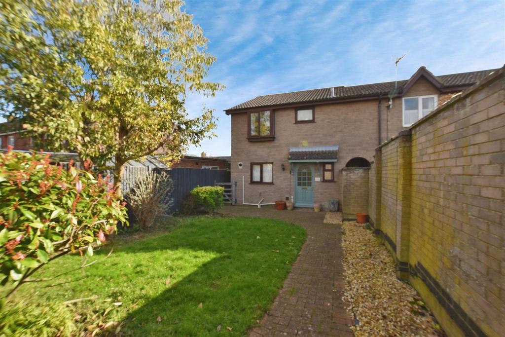 Redcot Gardens, Stamford 3 bed end of terrace house - £290,000