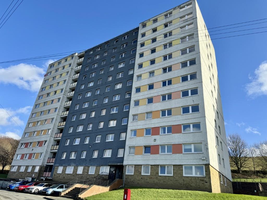 Parkwood Rise, Keighley, BD21 4RF 2 bed flat - £475 pcm (£110 pw)