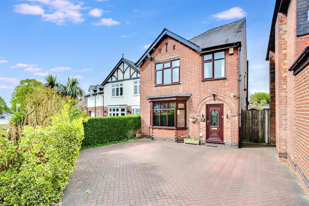 Pasture Road, Stapleford, Nottingham 3 bed detached house - £300,000