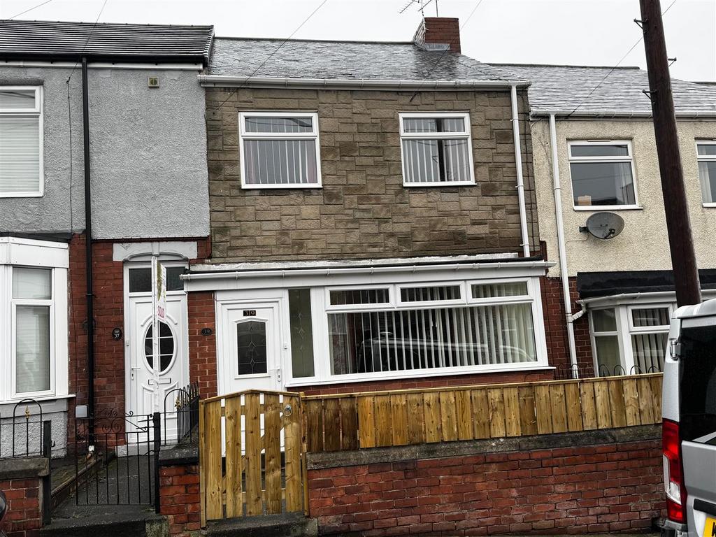 Plawsworth Road, Sacriston 3 bed terraced house for sale - £140,000