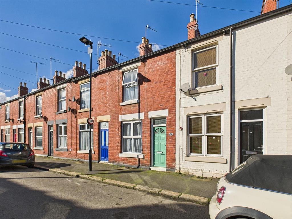 Rydal Road, Sheffield 2 bed detached house to rent - £860 pcm (£198 pw)