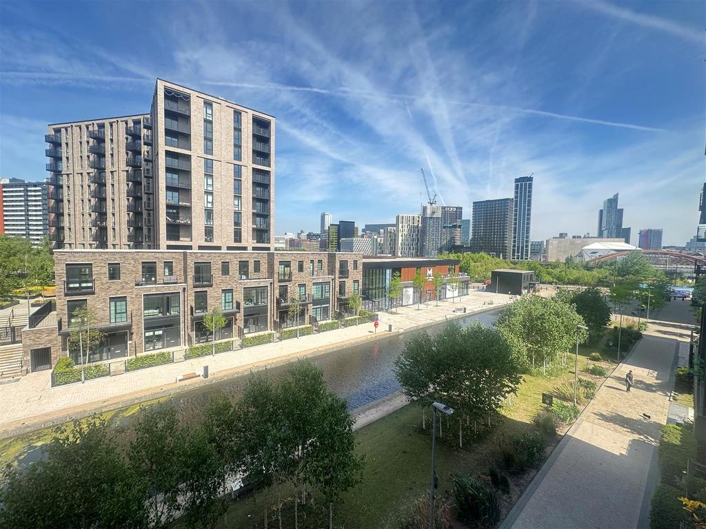Forge, Lockside Lane, Middlewood Locks 2 bed apartment for sale - £275,000