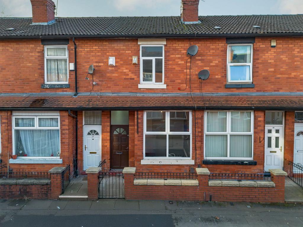 Rostron Street, Manchester M19 3 bed terraced house - £260,000