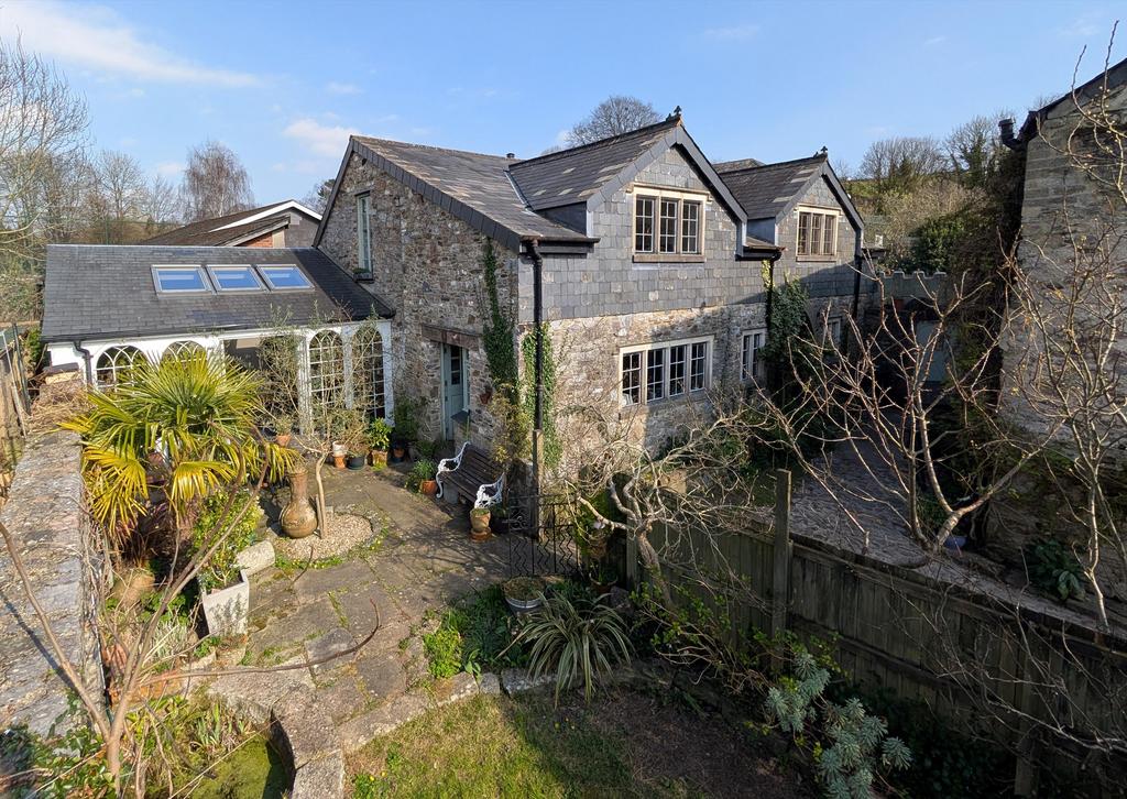 Love Lane, Ashburton, Newton Abbot... 3 bed detached house for sale - £ ...