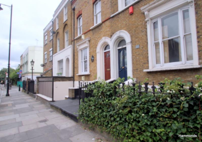 Grove Road, London 1 bed flat to rent - £1,700 pcm (£392 pw)