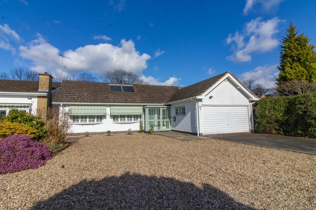 Sports Road, Glenfield, Leicester, LE3 3 bed detached bungalow for sale ...