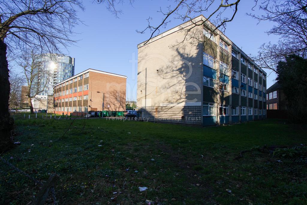 Wellsesley Road, Croydon, CR0 2 bed maisonette - £1,650 pcm (£381 pw)