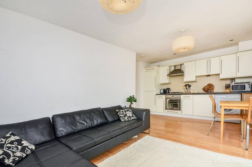 Clock Tower Mews, Hanwell, London, W7 1 bed flat to rent - £1,800 pcm ...