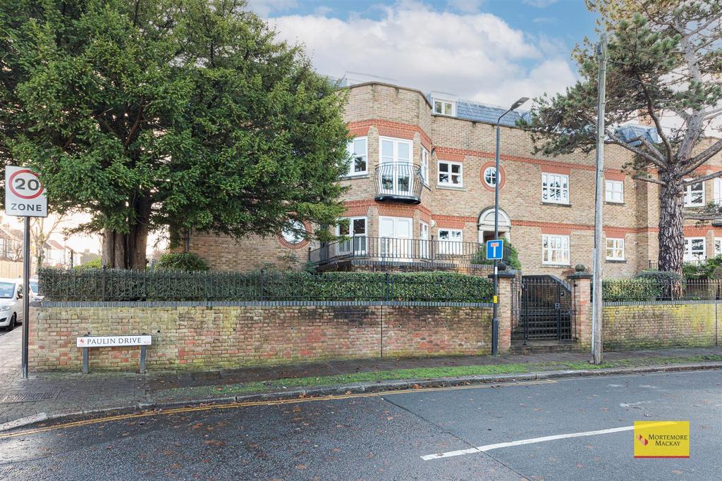 Paulin Drive, London 2 bed flat - £615,000