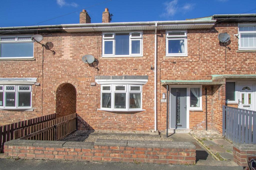 Bradford Crescent, Gilesgate, Durham 3 bed terraced house - £160,000