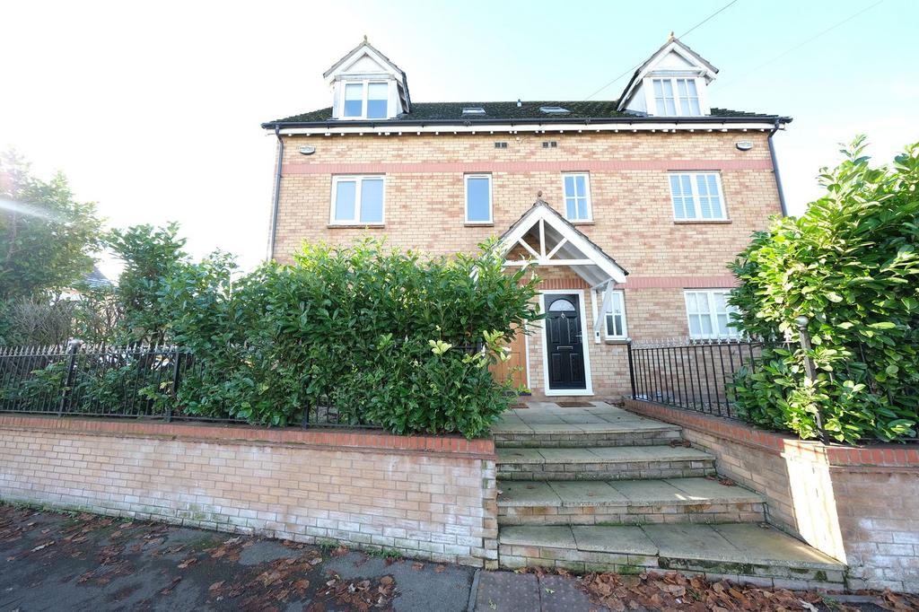 Ryhall Road, Stamford 3 bed townhouse - £441,000