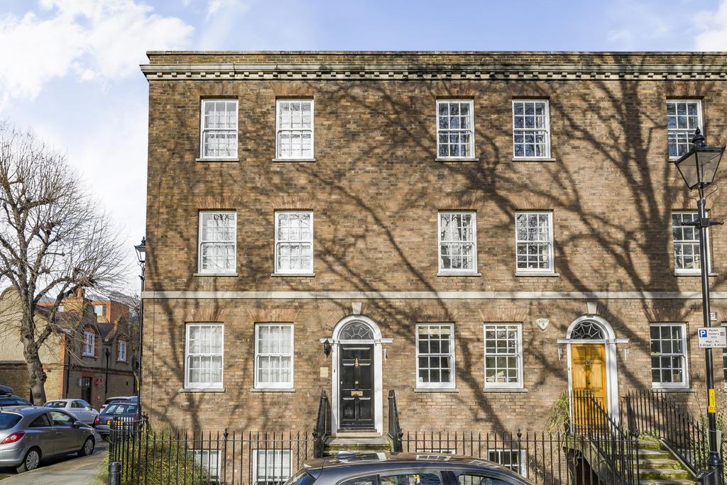 West Square Kennington SE11 3 bed end of terrace house to rent - £3,850 ...