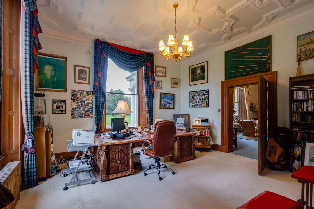 Colston Bassett Hall, Colston Bassett 20 bed manor house for sale - £ ...