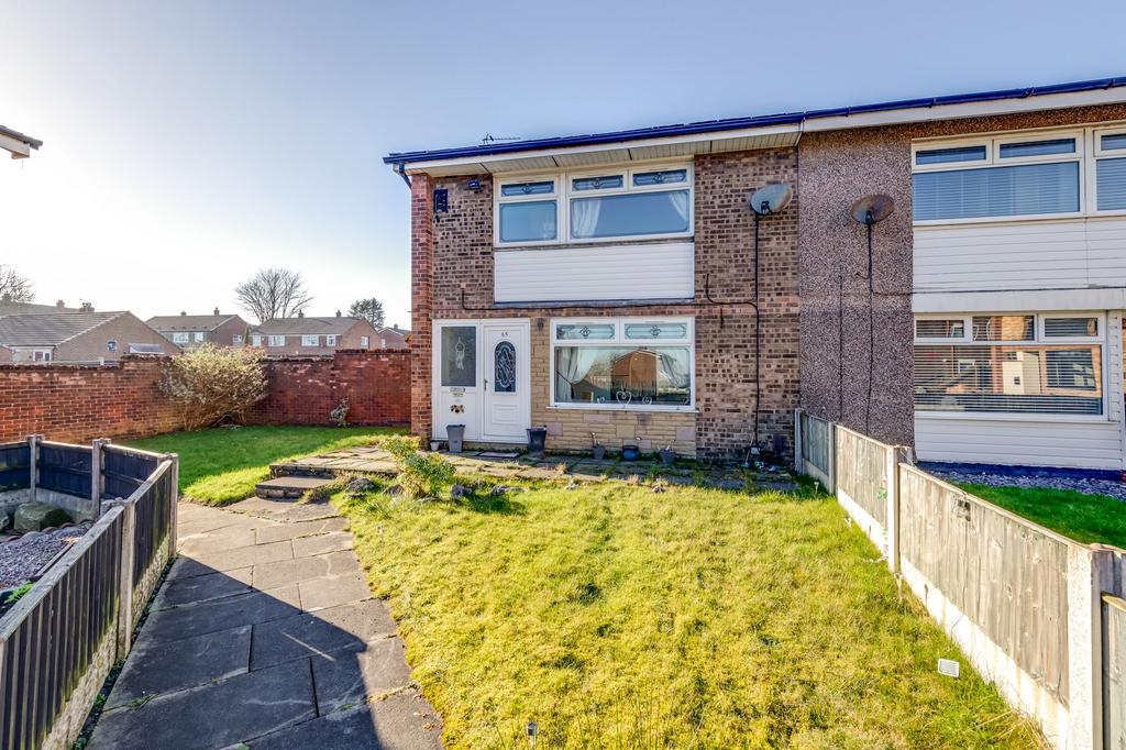 Broadway, Wigan WN2 3 bed semi-detached house - £150,000