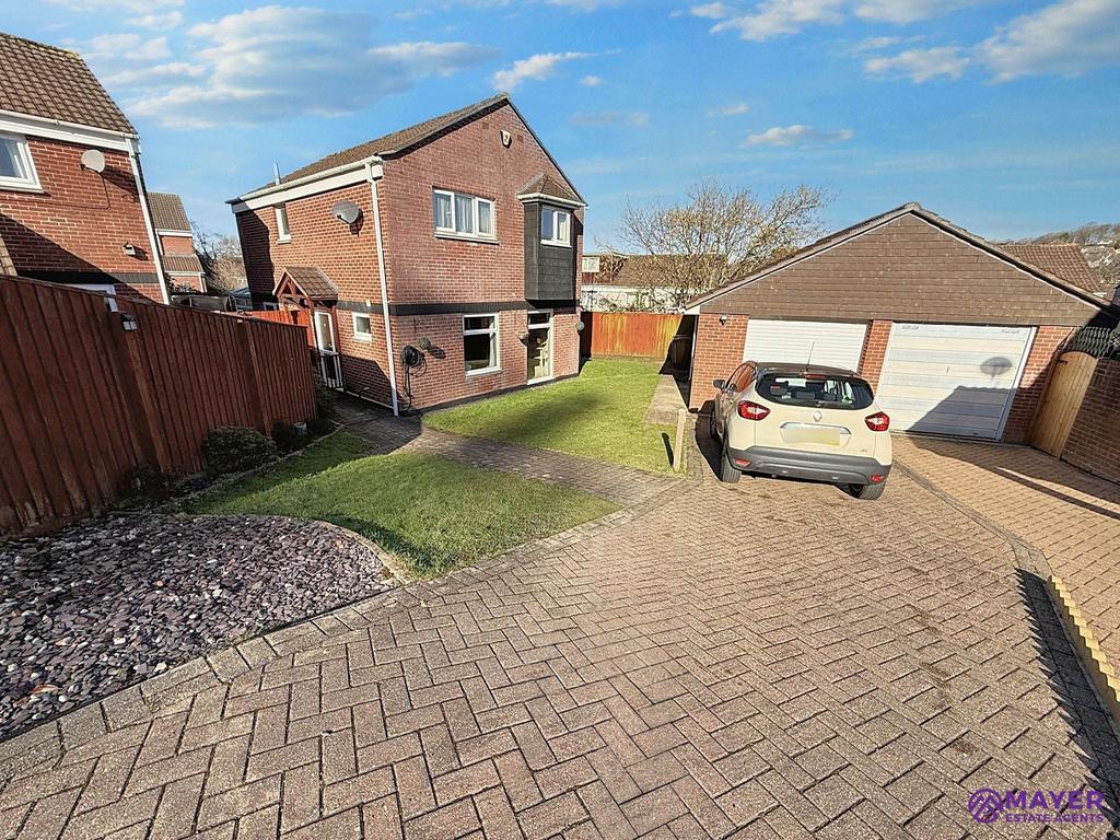 Greenlees Drive, Plymouth PL7 4 bed detached house for sale - £400,000