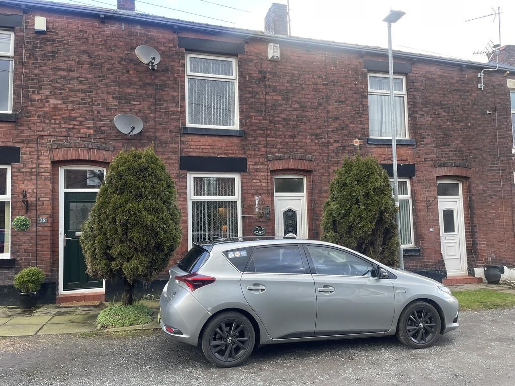 Malvern Street East, Rochdale 2 bed terraced house for sale - £125,000