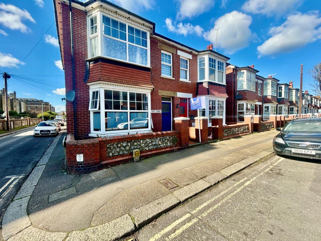 Wordsworth Road 1 bed apartment - £975 pcm (£225 pw)