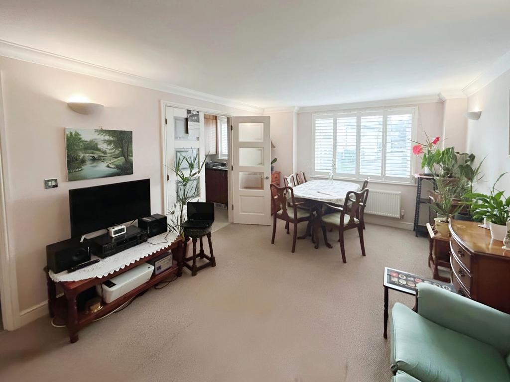 Vidler Square, East Sussex TN31 1 bed apartment - £199,000