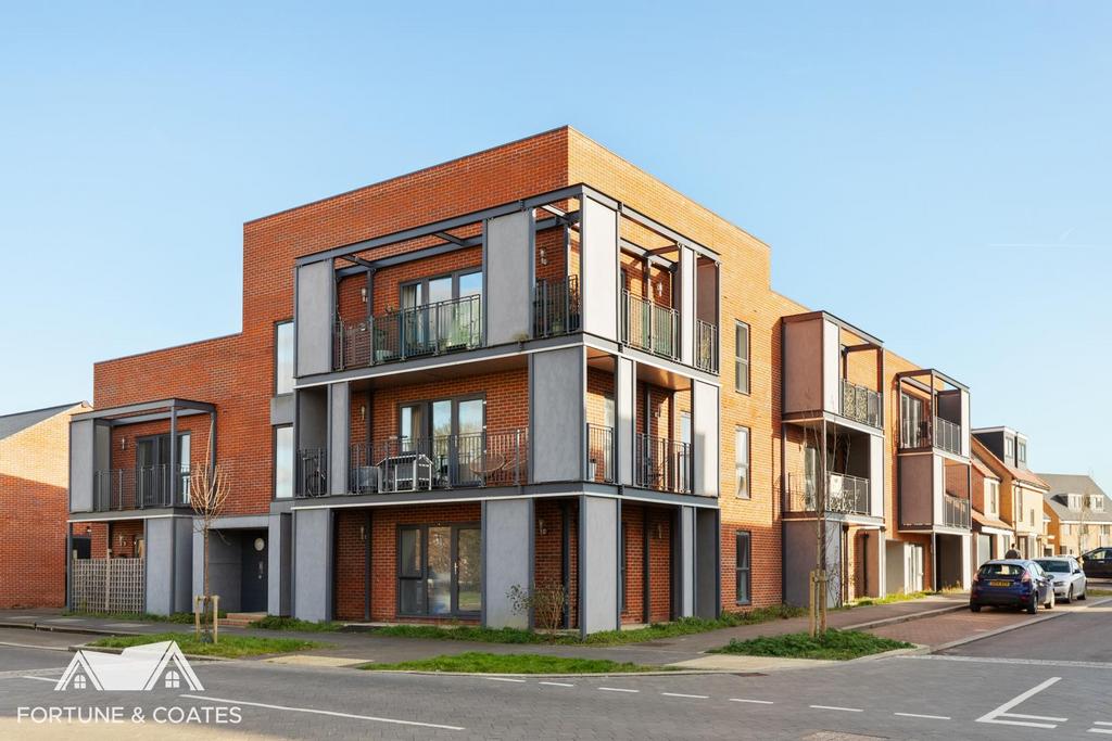 Aspen Way, Harlow 1 bed apartment for sale - £230,000