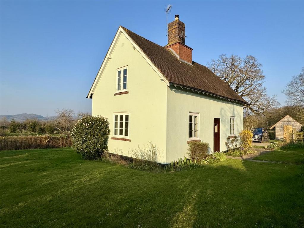 Old Colwall Nr Malvern Worcestershire 3 bed detached house to rent - £ ...