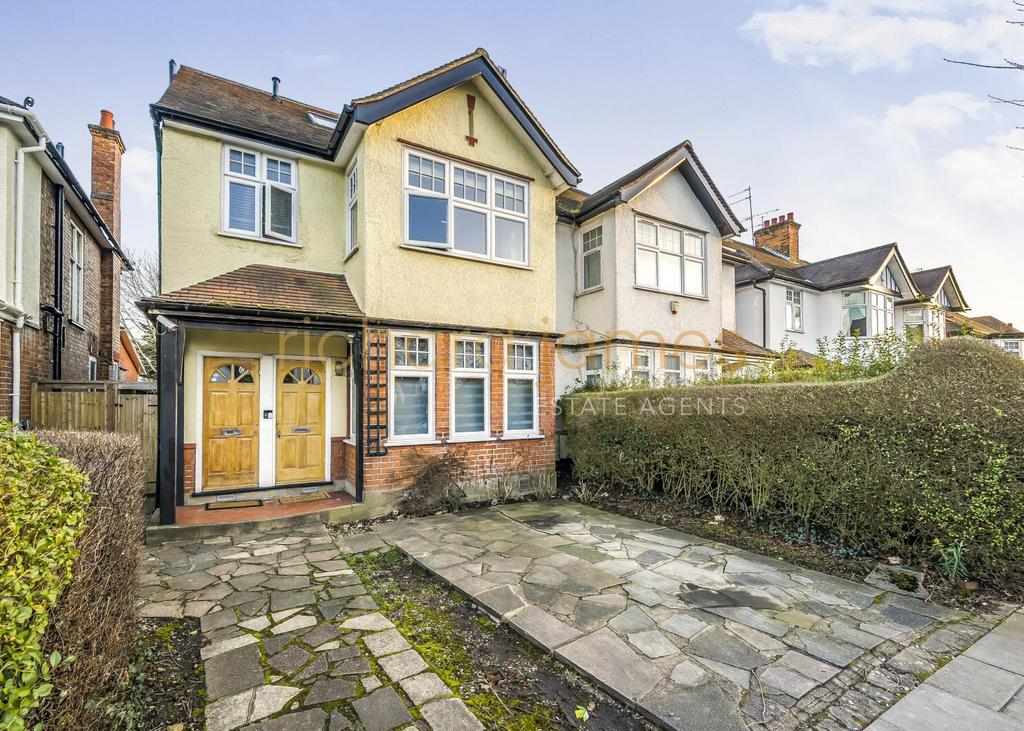 Goodwyn Avenue, Mill Hill, NW7 1 bed apartment - £499,950