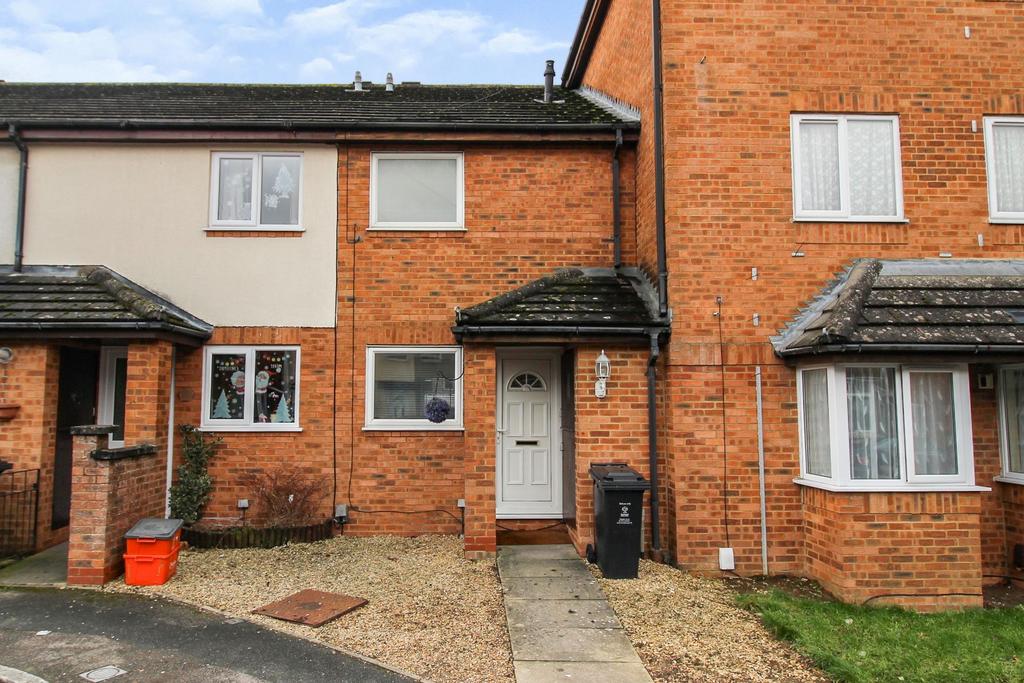 Rose Street, Swindon SN2 2 bed terraced house - £1,100 pcm (£254 pw)
