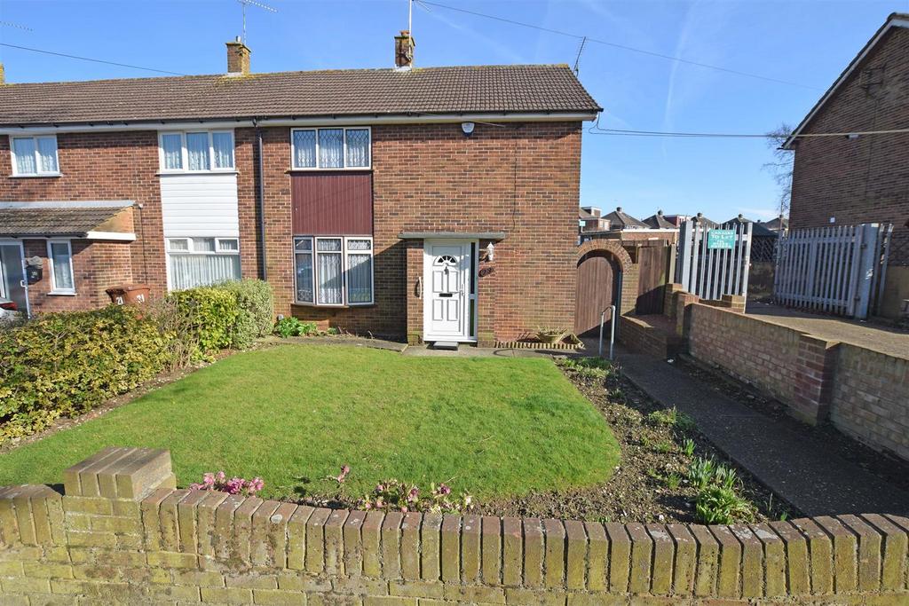 Warren Wood Road, Rochester 3 bed end of terrace house - £290,000
