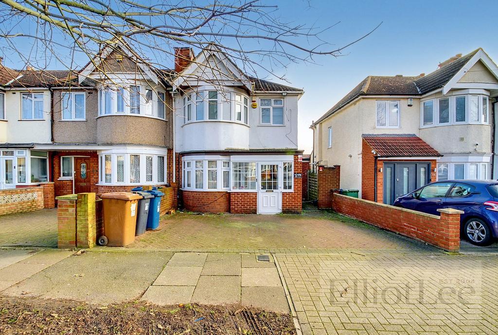 Kings Road, Harrow HA2 3 bed end of terrace house - £645,000