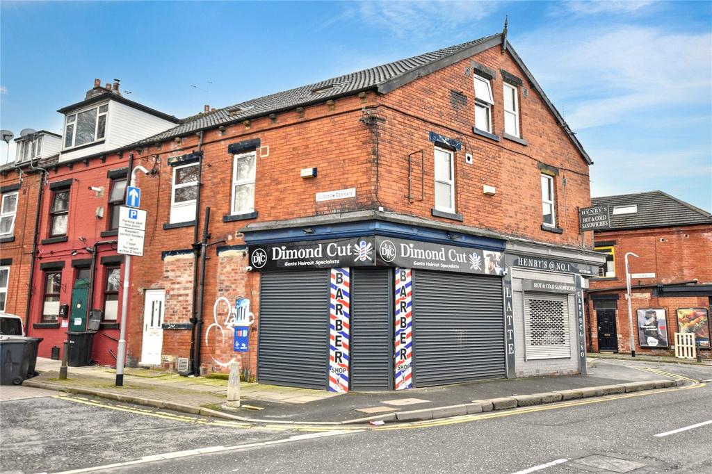 Gledhow Terrace, Leeds, West Yorkshire Mixed use - £170,000