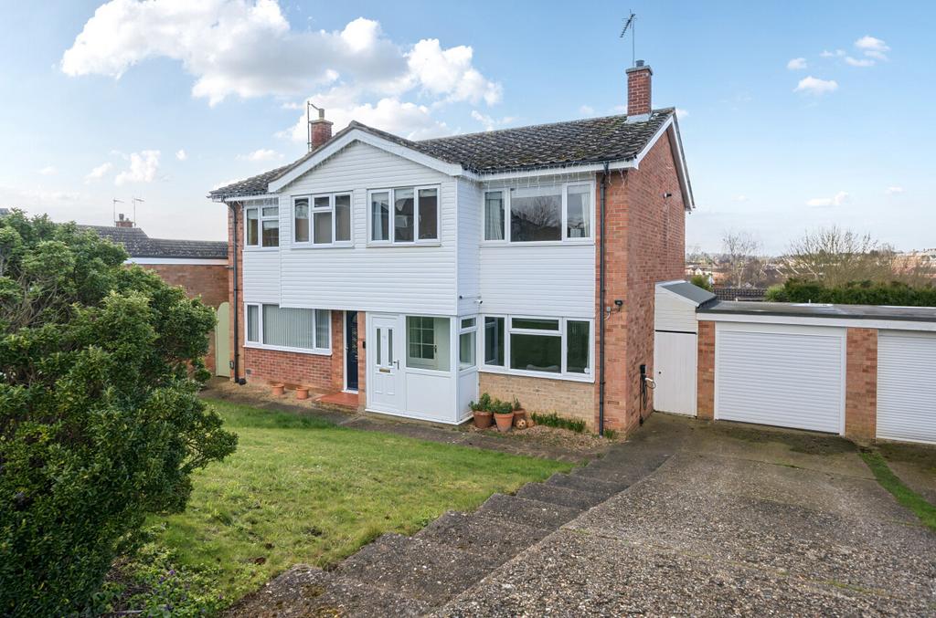 Chelsworth Way, Stowmarket, Suffolk... 3 bed semi-detached house for ...