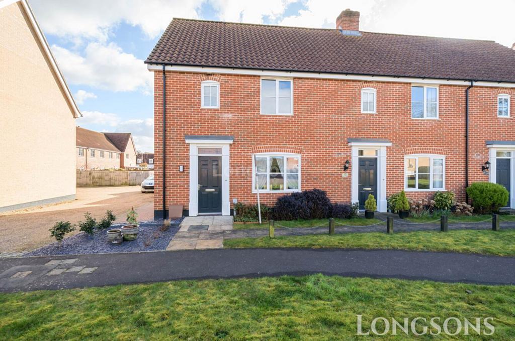 Bowes Close, Watton 3 bed end of terrace house - £230,000