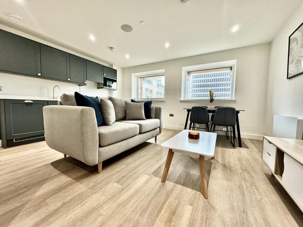 Great George Street, 41 Woodhouse... 1 bed apartment - £1,000 pcm (£231 pw)