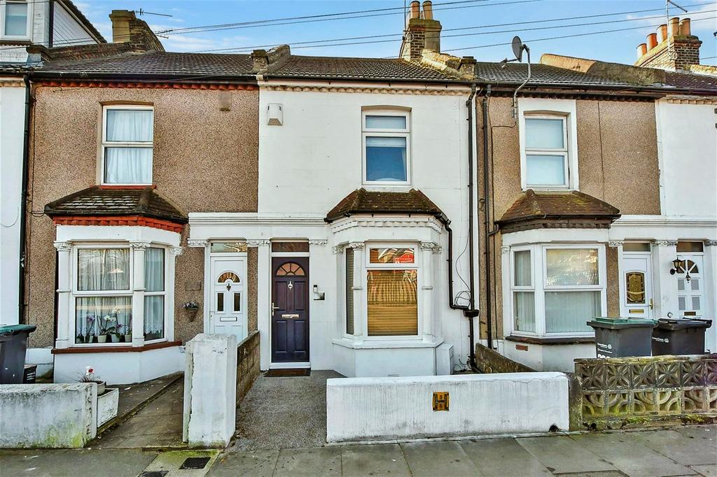 Dover Road, Northfleet, Gravesend, Kent 2 bed terraced house - £325,000