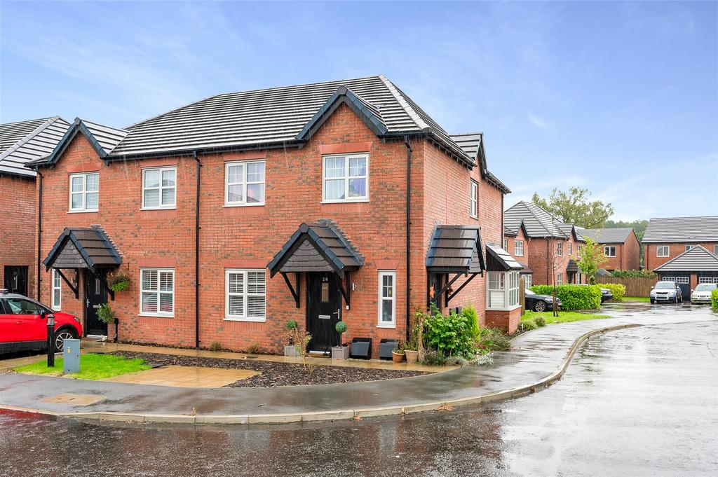 Woodyatt Way, Lymm WA13 1 bed flat for sale - £180,000