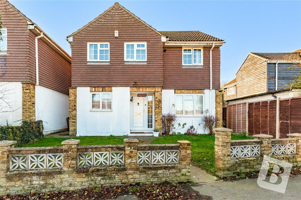Lower Higham Road, Gravesend, Kent, DA12 4 bed detached house for sale ...